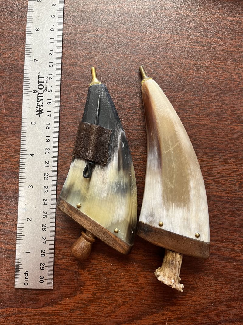 Pan primer powder horn – Abe's Arms